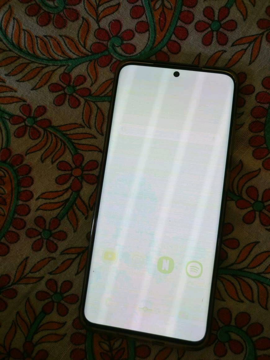 S20 green screen issue - Samsung Members