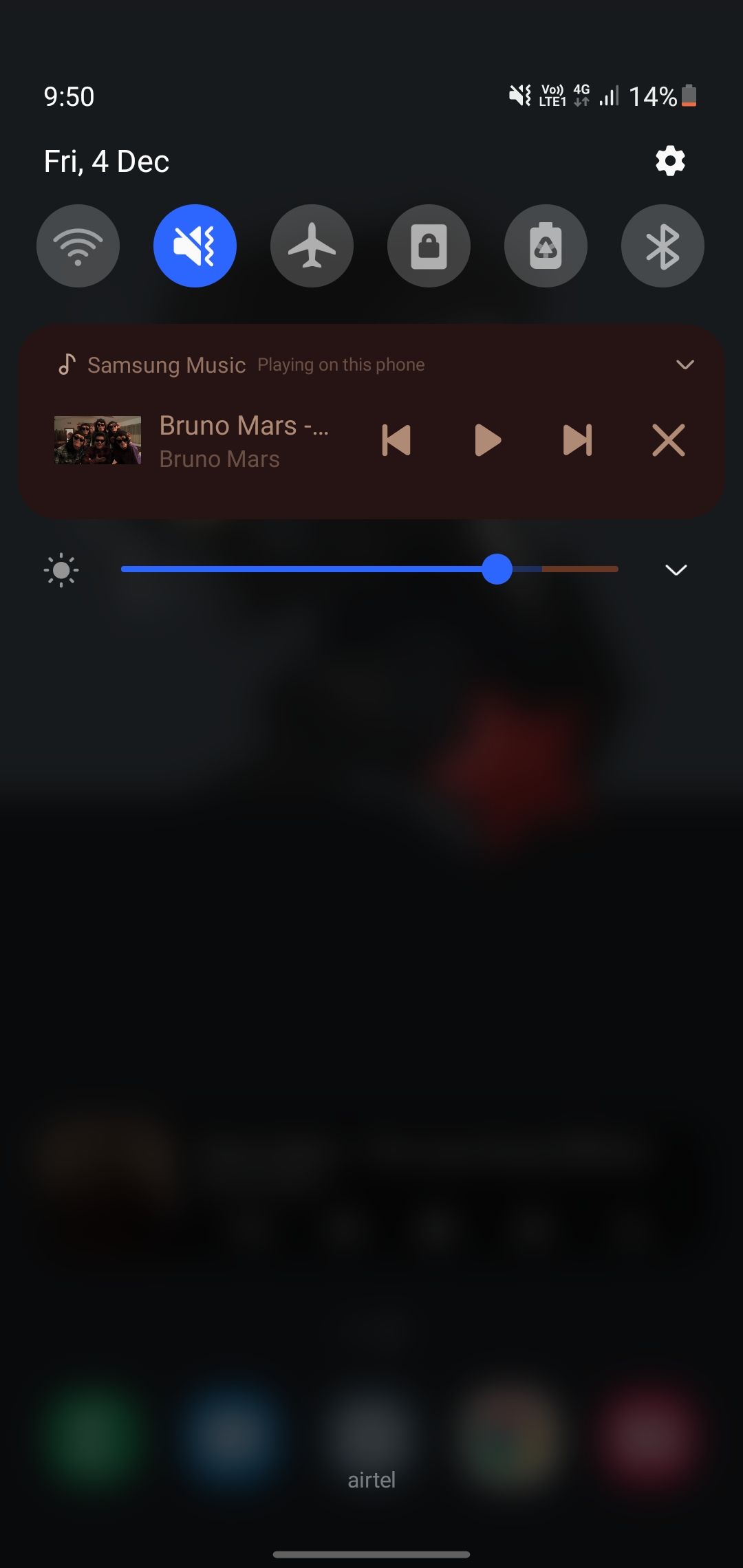 Lockscreen music playing design - Samsung Members