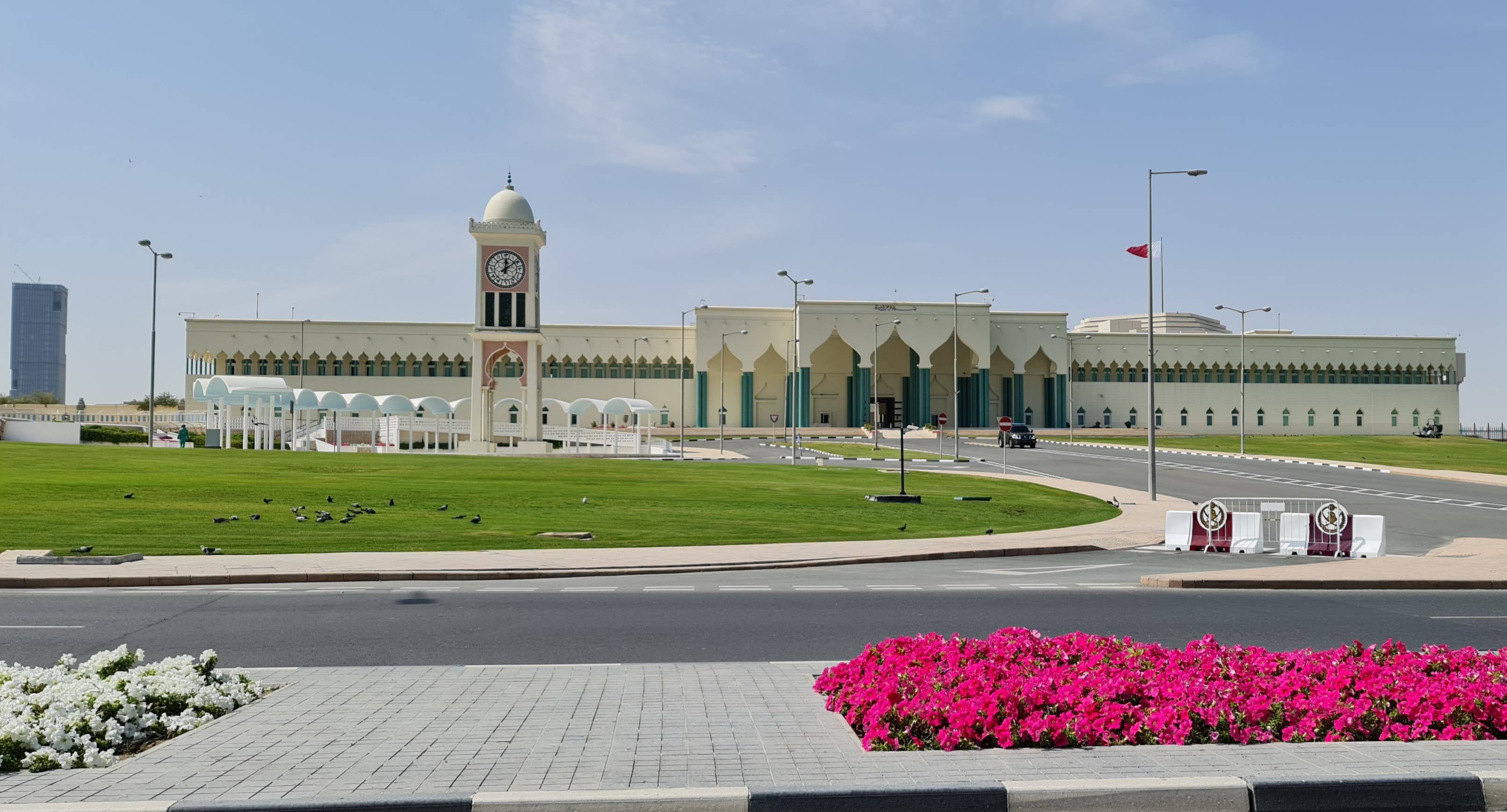 Qatar Parliament.. - Samsung Members