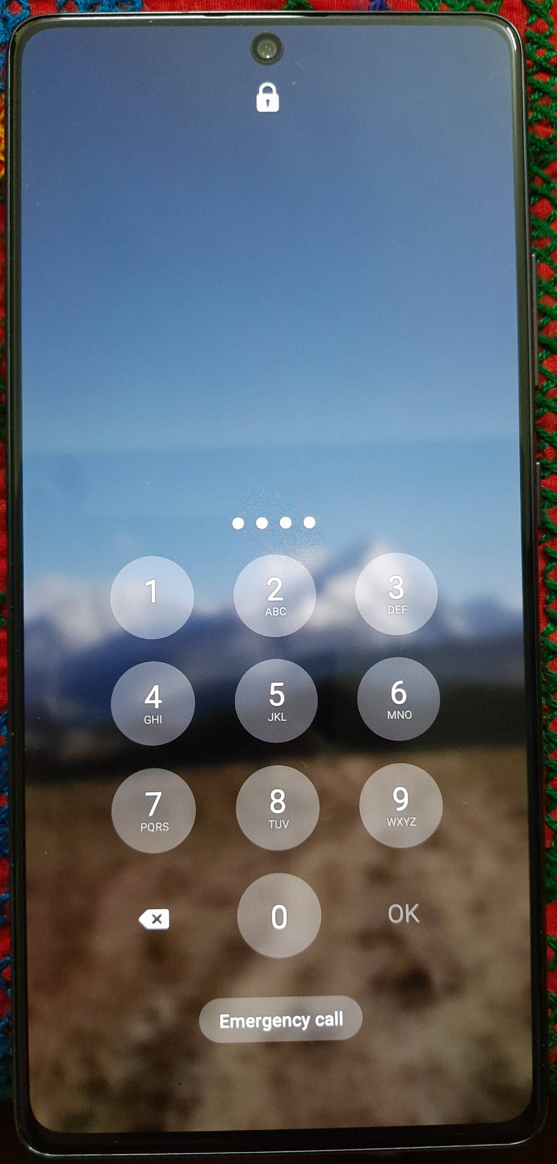 Samsung Galaxy S10 Lite stuck on lockscreen - Samsung Members