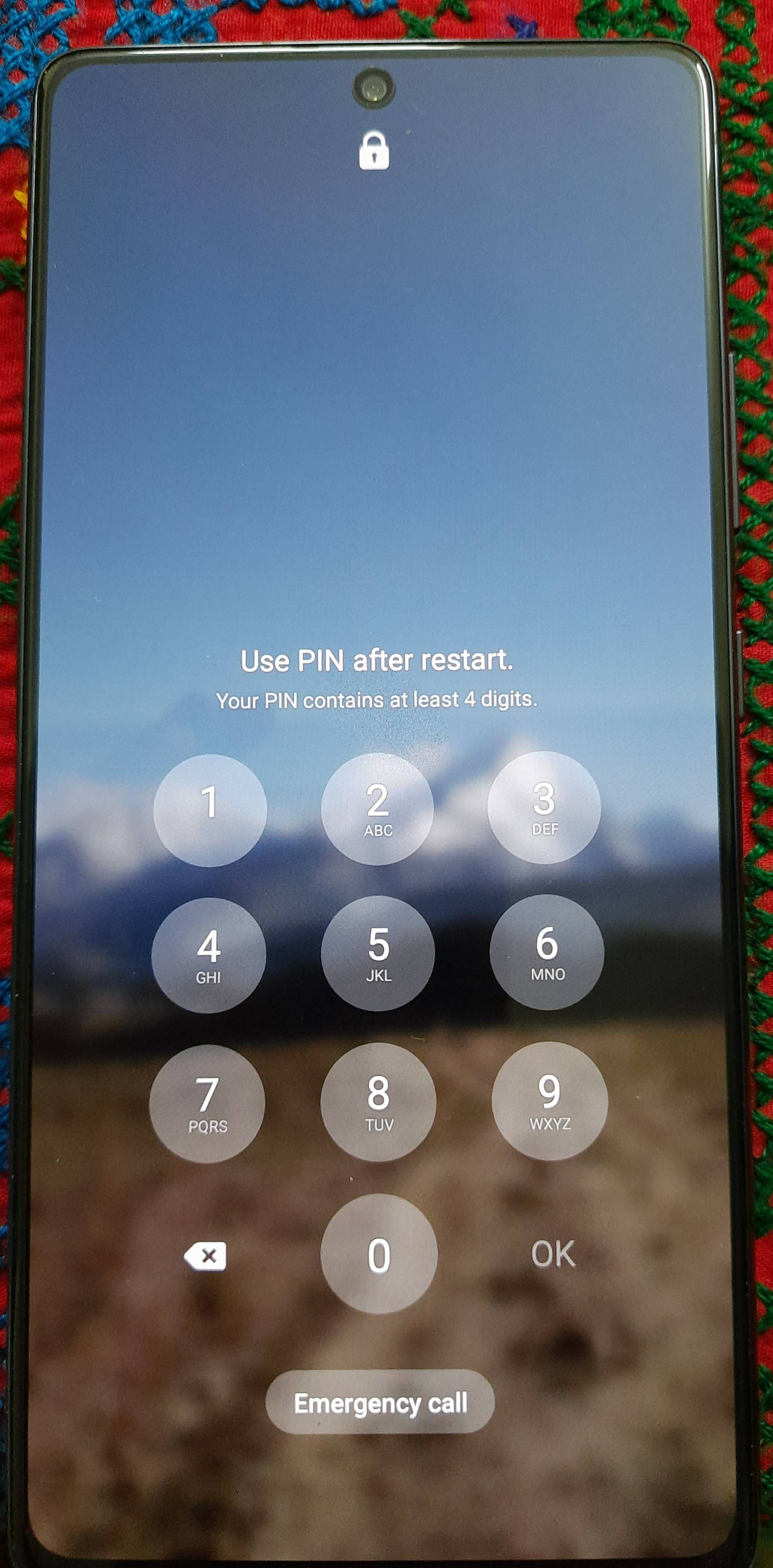 Samsung Galaxy S10 Lite stuck on lockscreen - Samsung Members