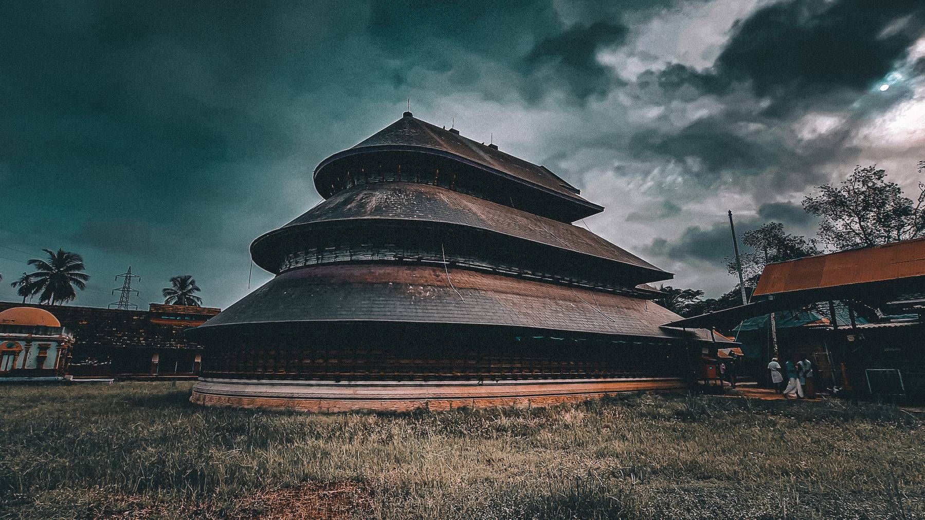 Madhur Ganapathi Temple - Samsung Members