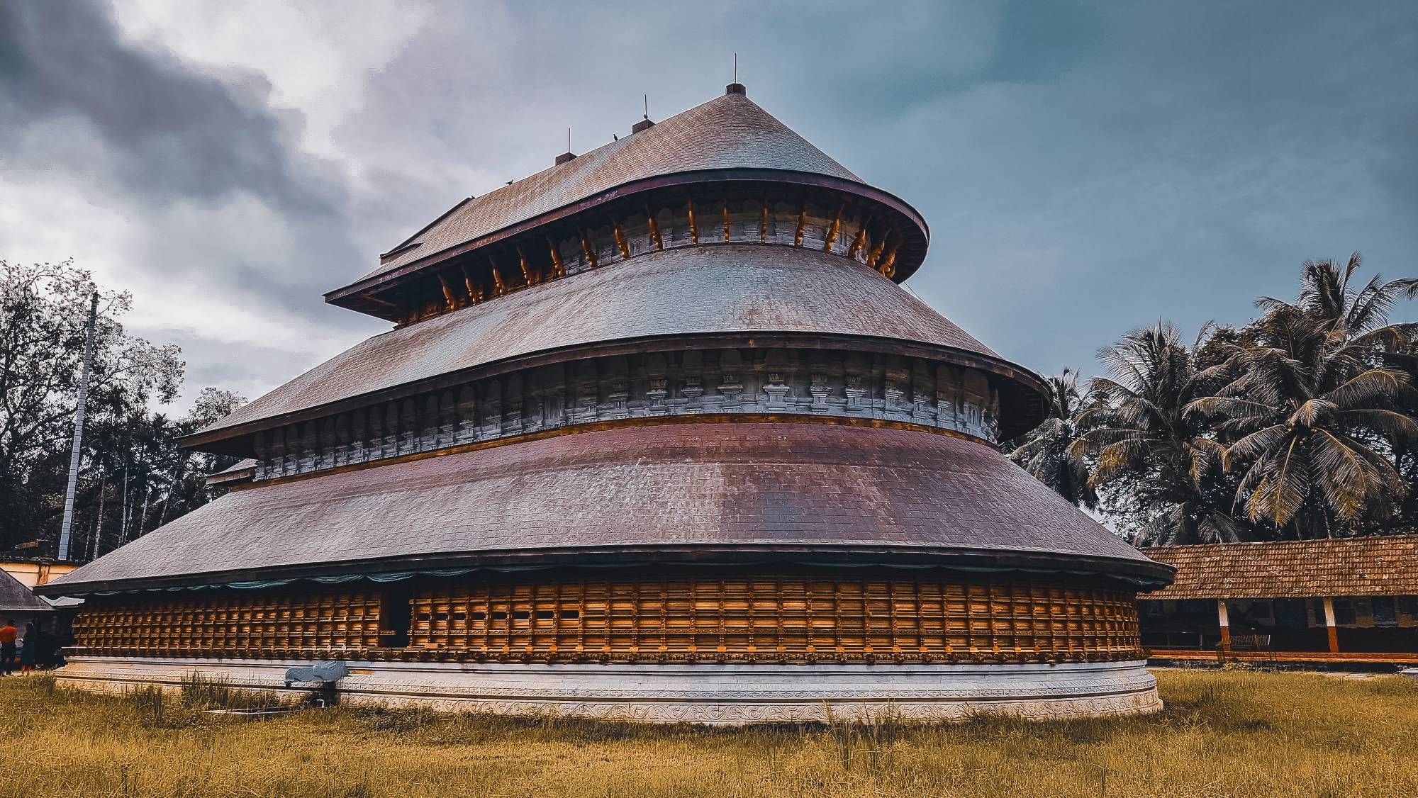 Madhur Ganapathi Temple - Samsung Members