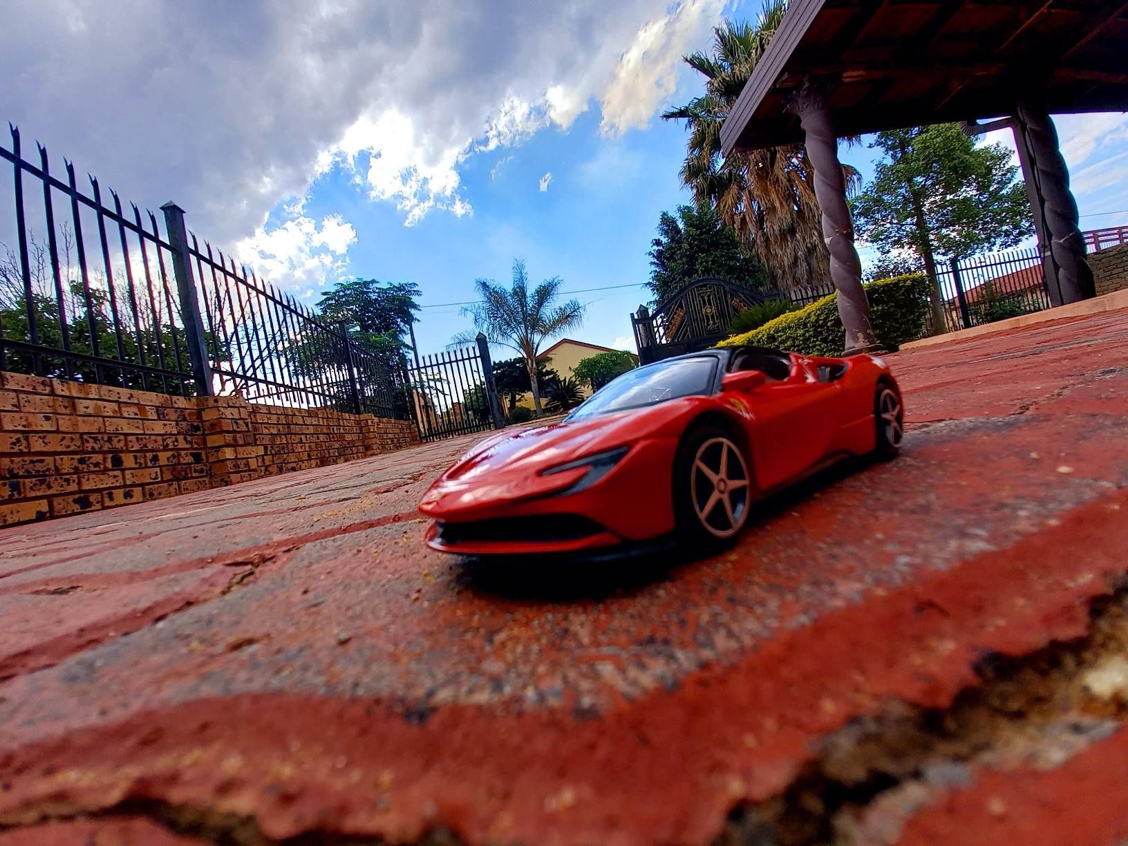 Ferrari SF90 Stradale - Samsung Members