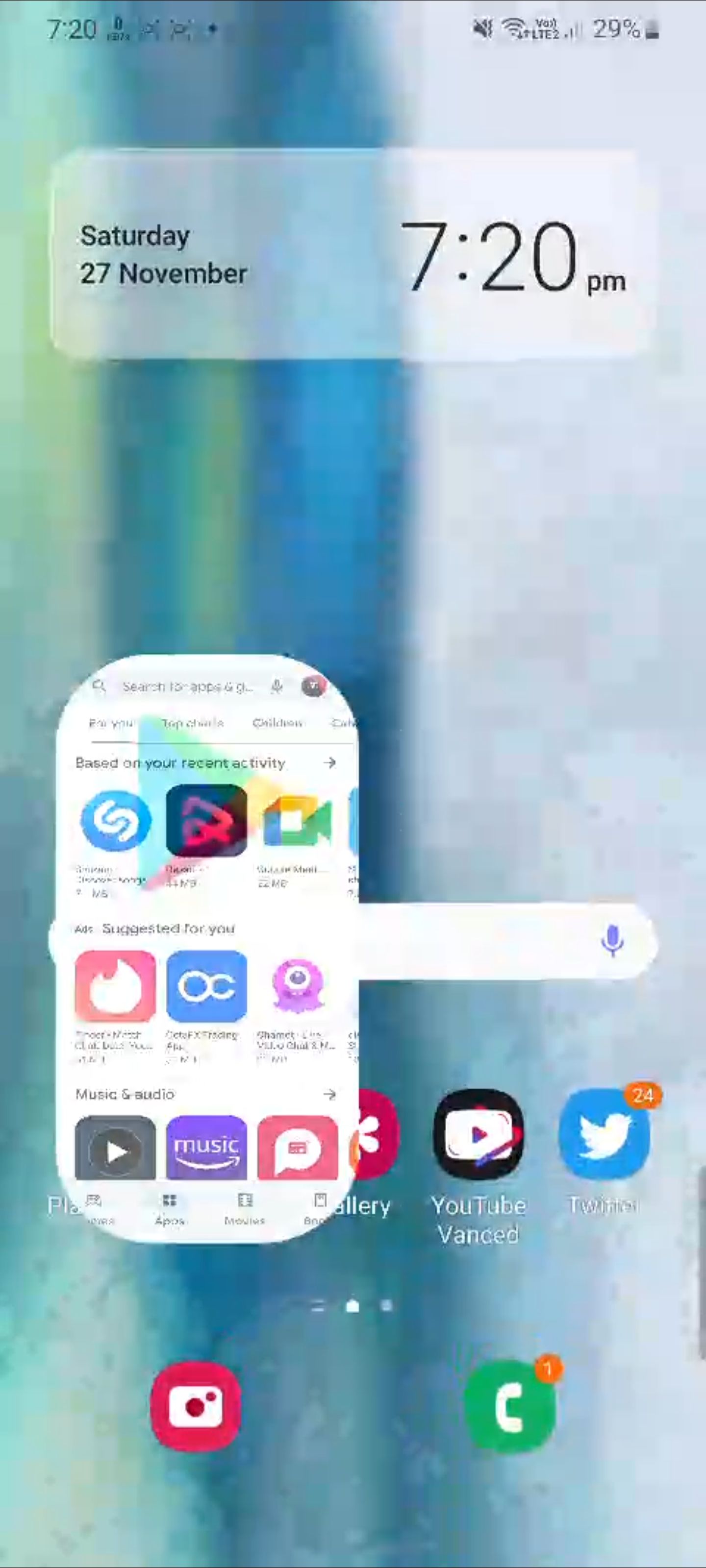 Lag screen showing blue and white pattern - Samsung Members