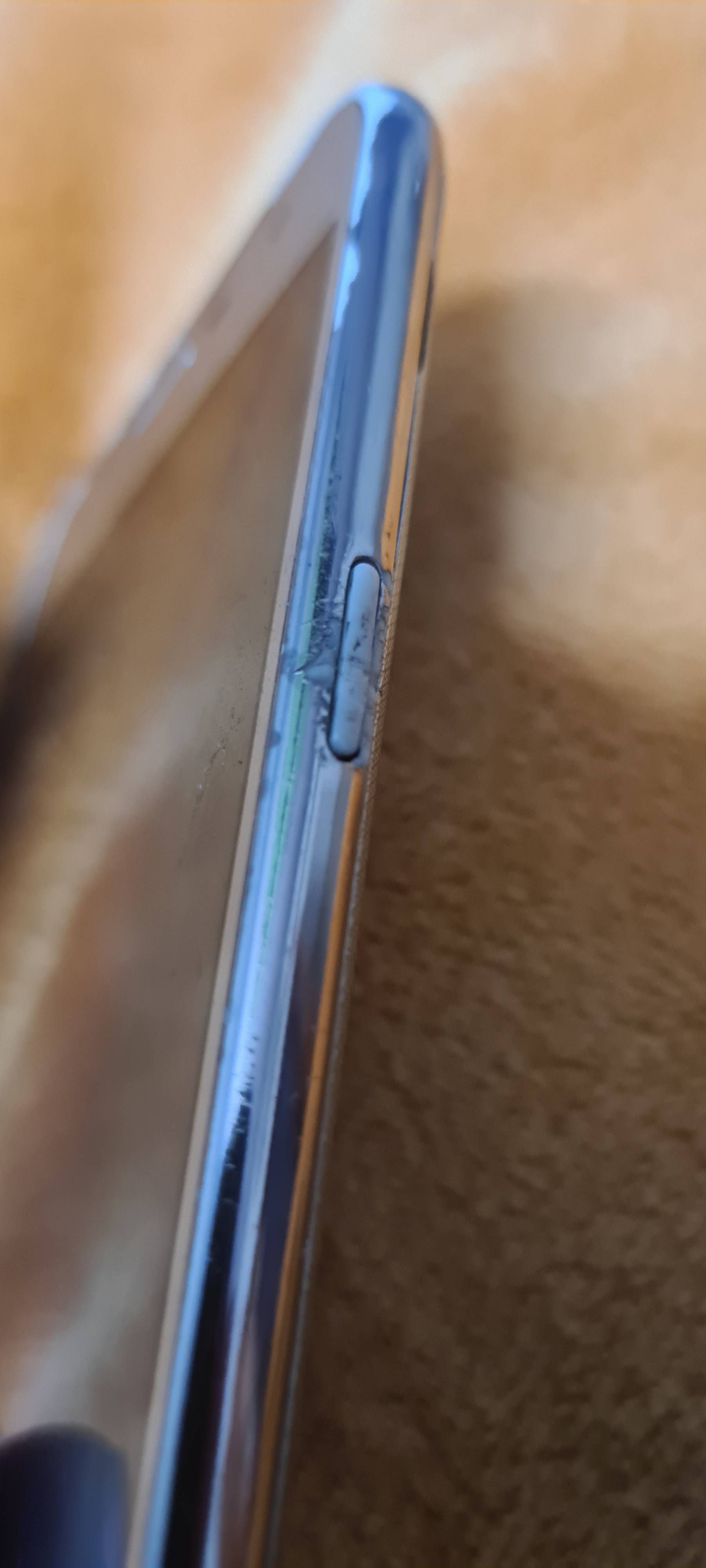 power and volume button fell off - Samsung Members