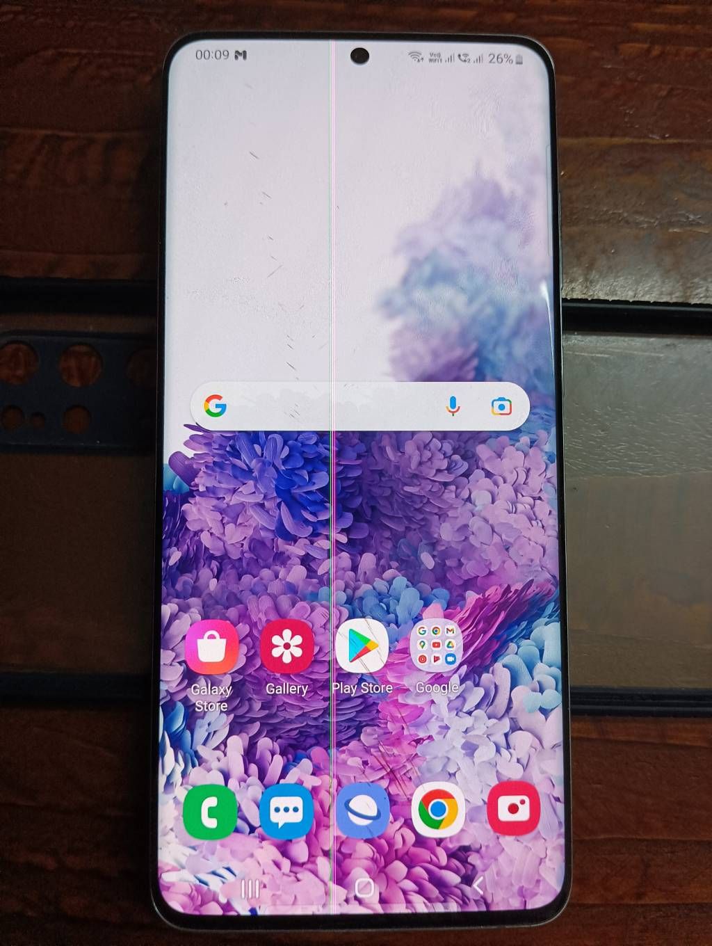 S20plus display vertical pink & green line - Samsung Members