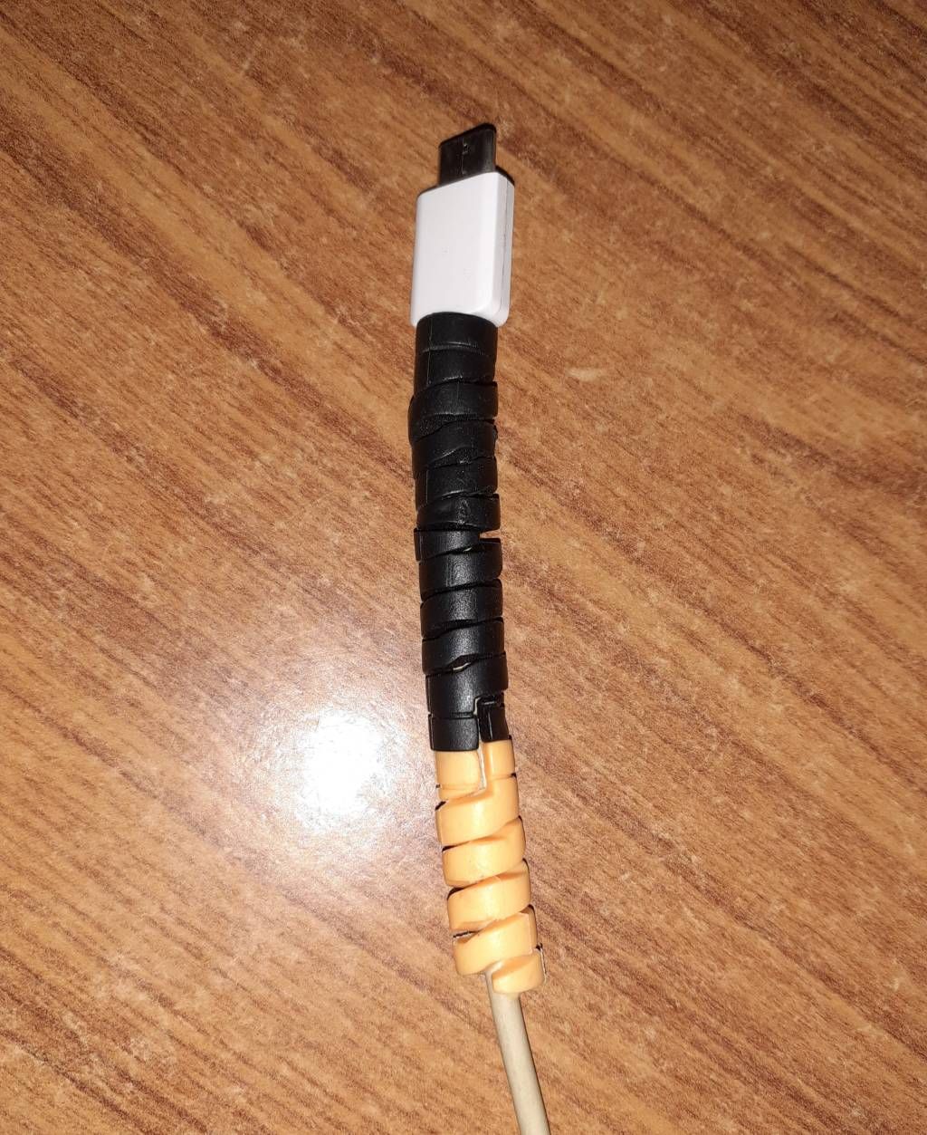 Cable protector - Samsung Members