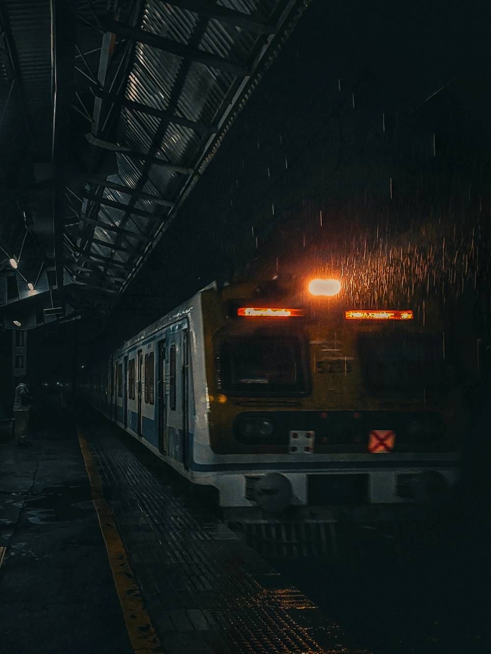 Train. - Samsung Members