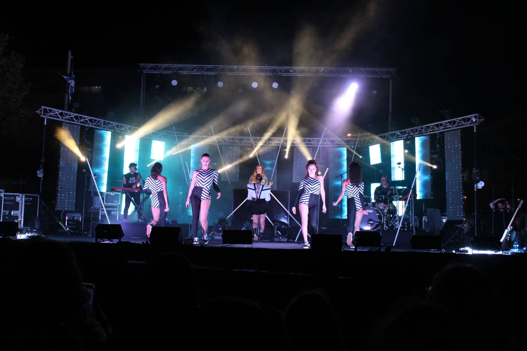 הופעה של שירי מימון - דף 2 - Samsung Members