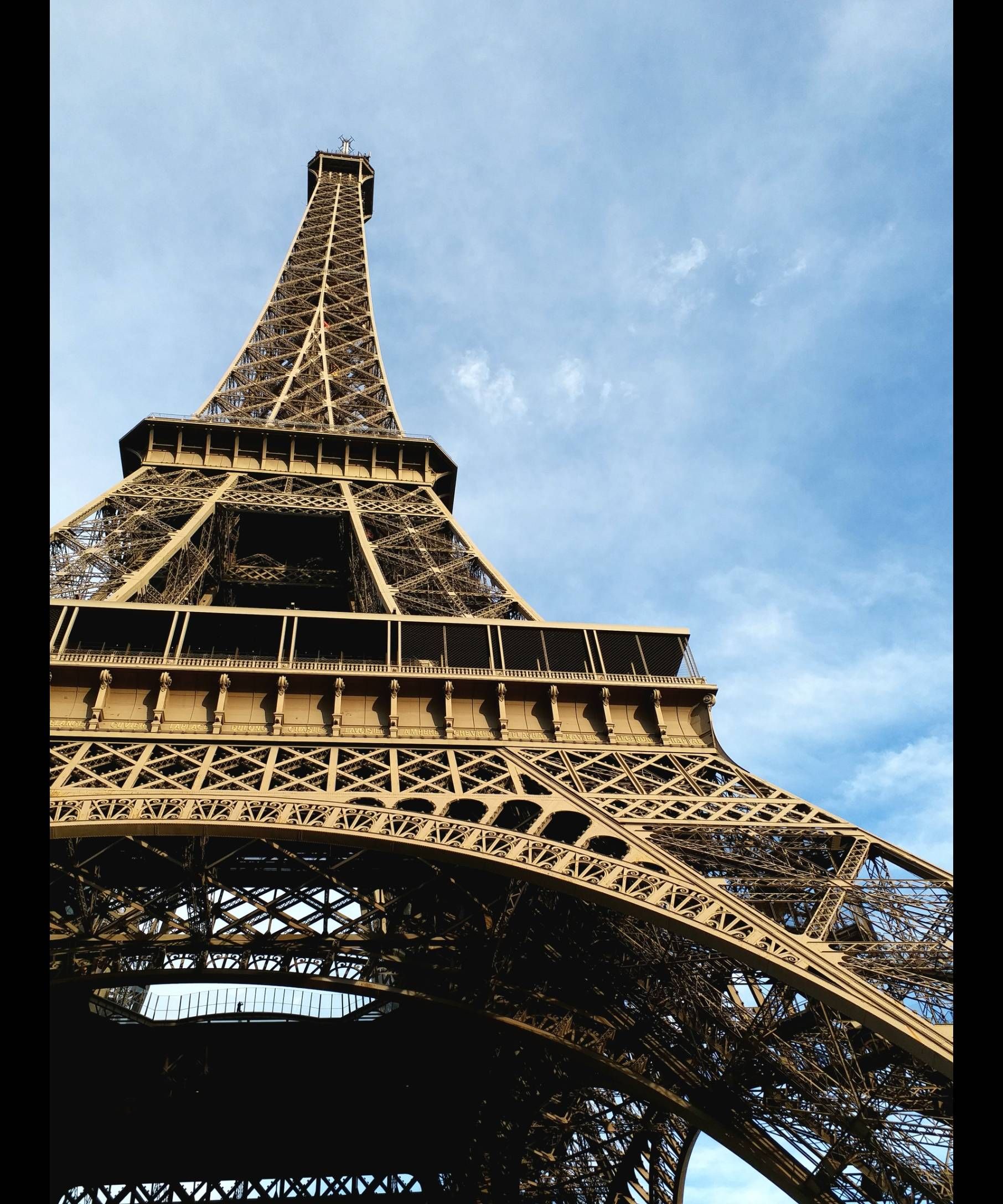 eiffel tower paris - Samsung Members