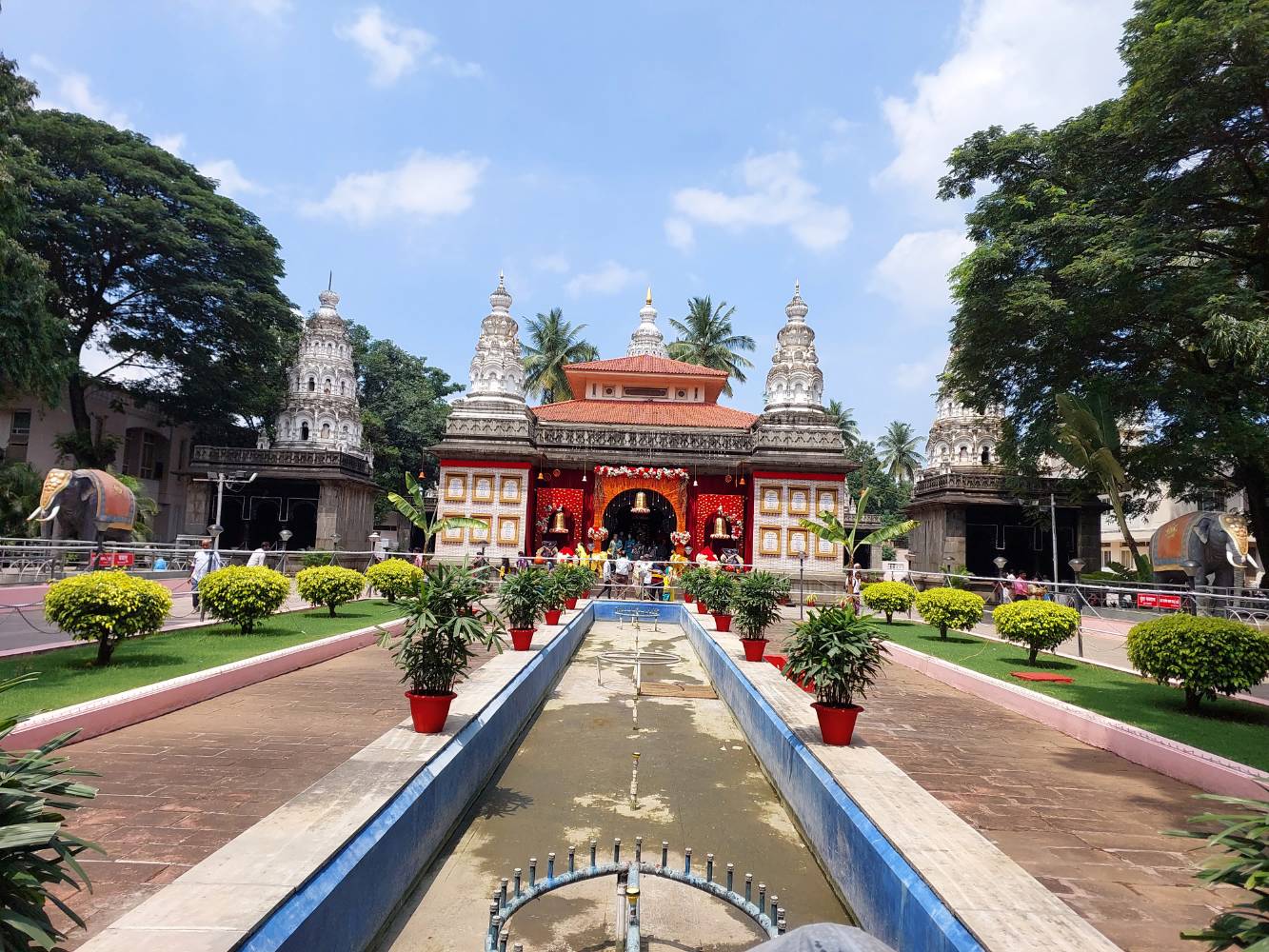 Shri Ganpati Temple, Sangli, Maharashtra. - Samsung Members