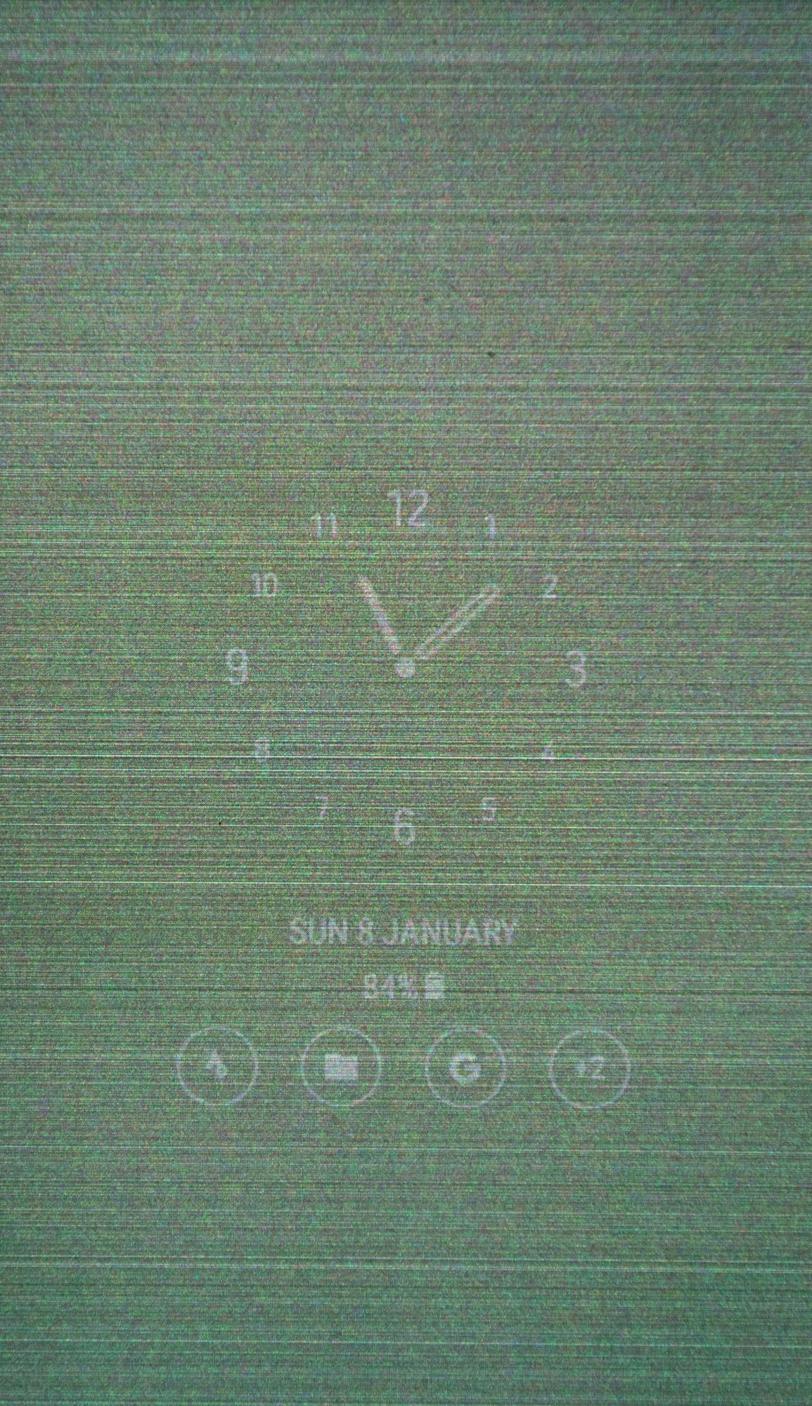 Weird Lock Screen image - Samsung Members