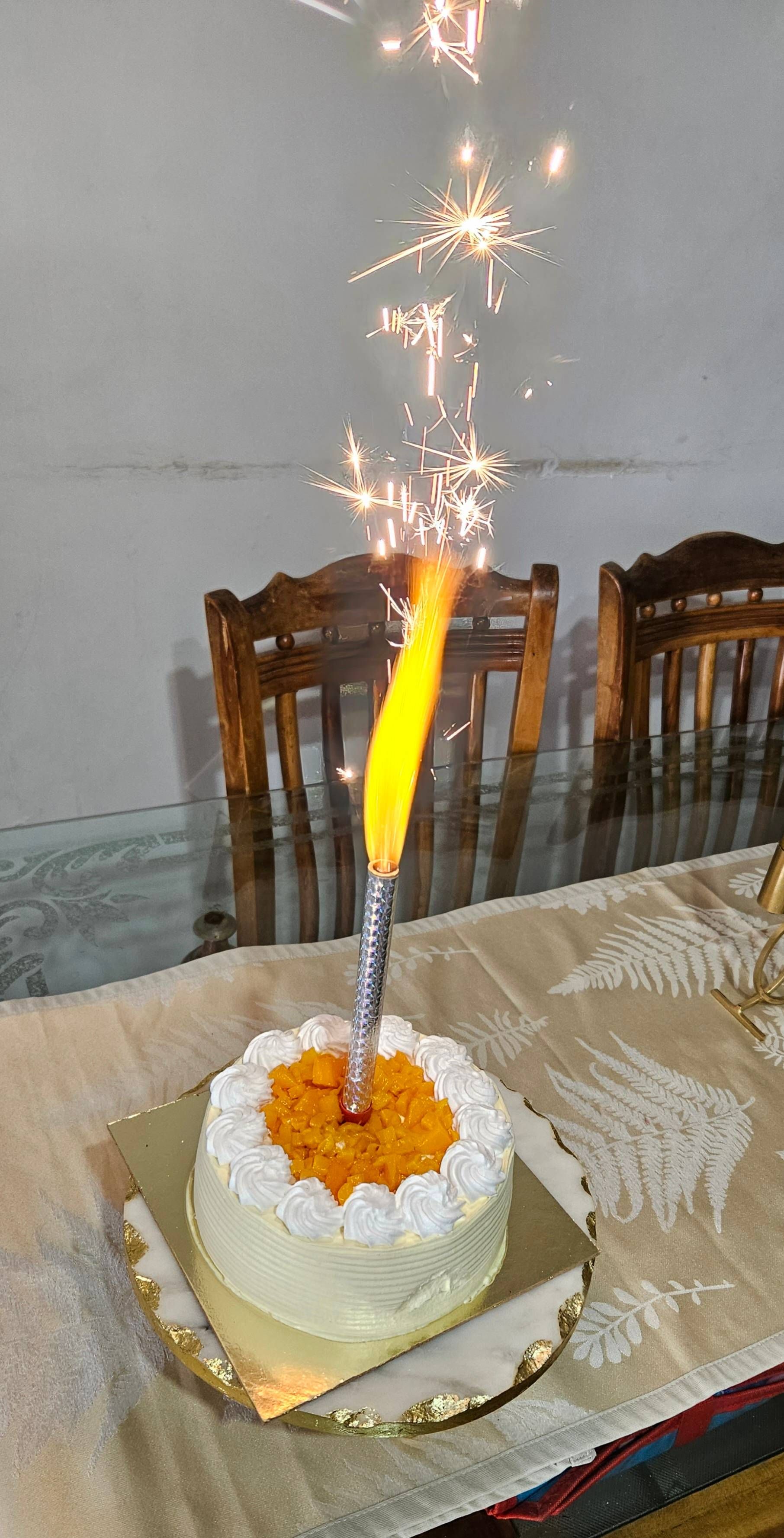 A simple click has captured the sparks. - Samsung Members