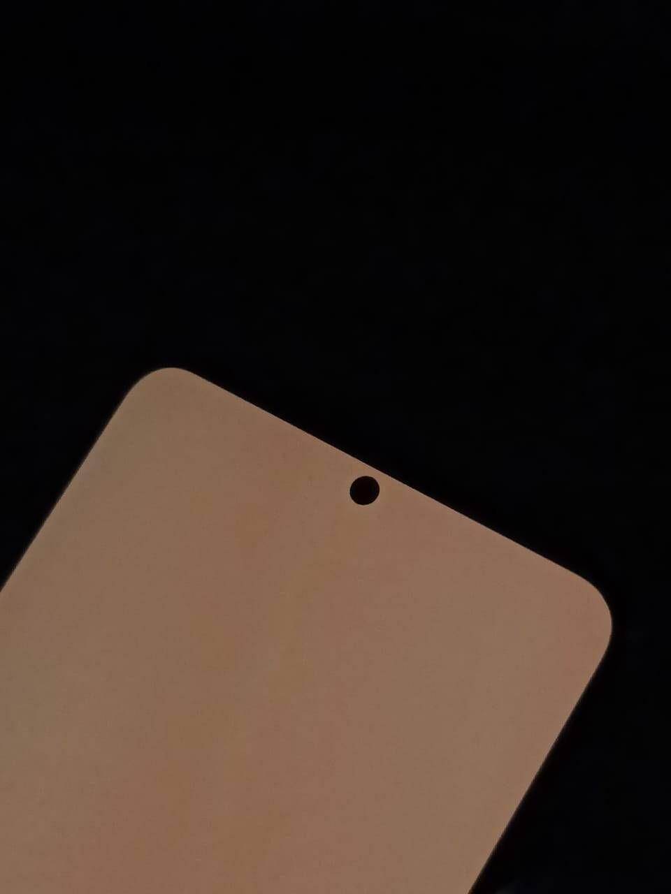 Samsung Galaxy S23 - Weird display tint while char... - Samsung Members