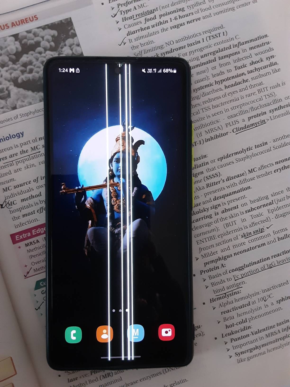 White line on display - Samsung Members