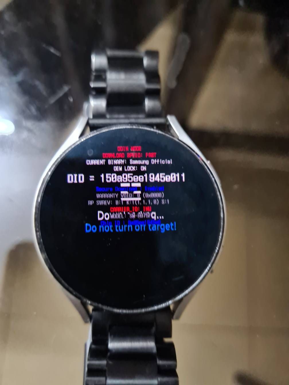 Galaxy Watch 4 stuck on strange screen - Samsung Members