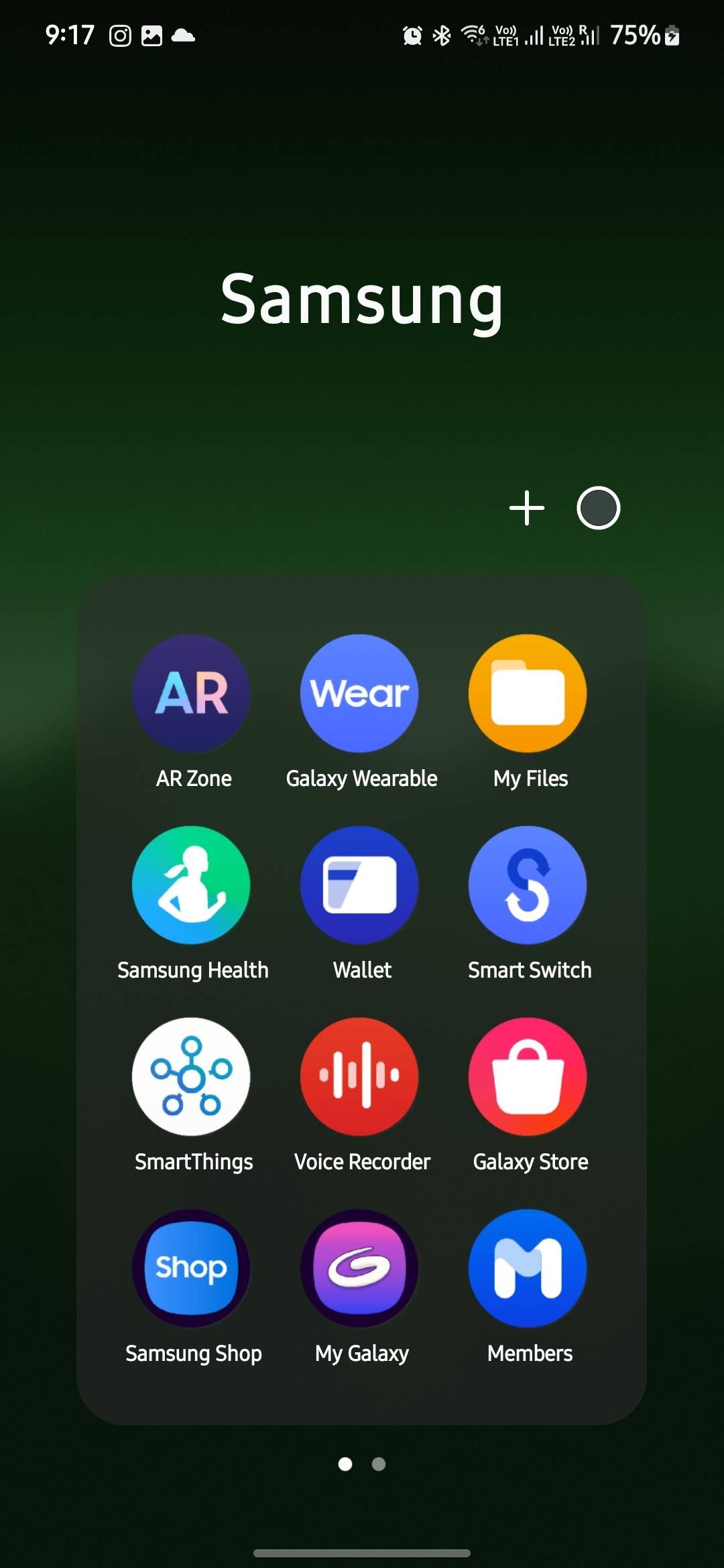 On S23 apps folders opening in very small space - Samsung Members