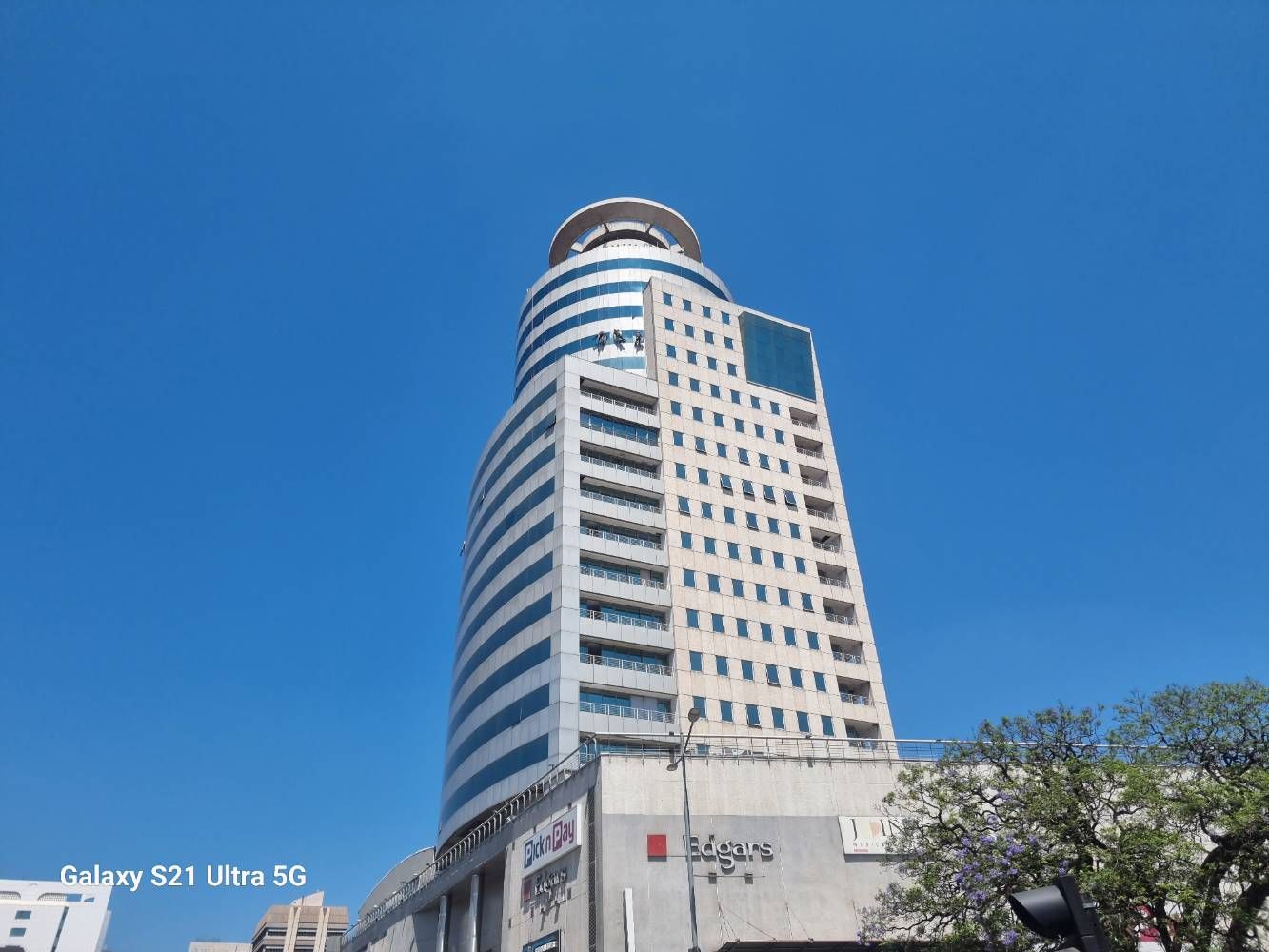 S21 Ultra 30X Zoom - Samsung Members