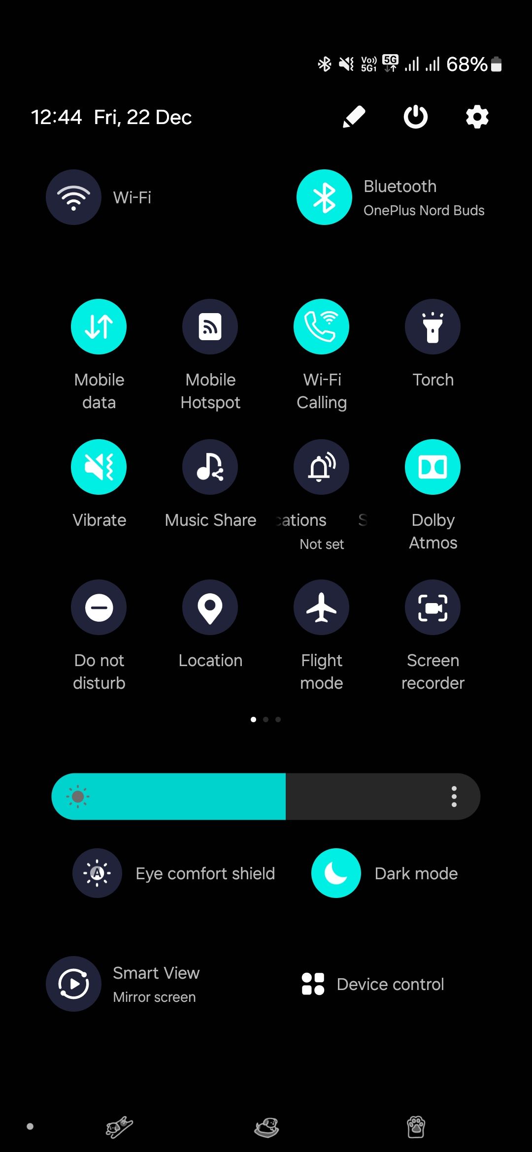 Samsung please add proper dark view in quick panel... - Samsung Members