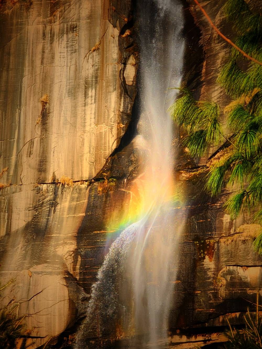 Waterfall with rainbow - Samsung Members