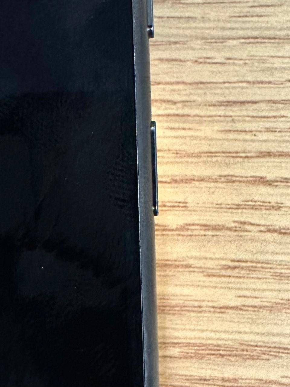 Frame Defect - S24Ultra - Samsung Members