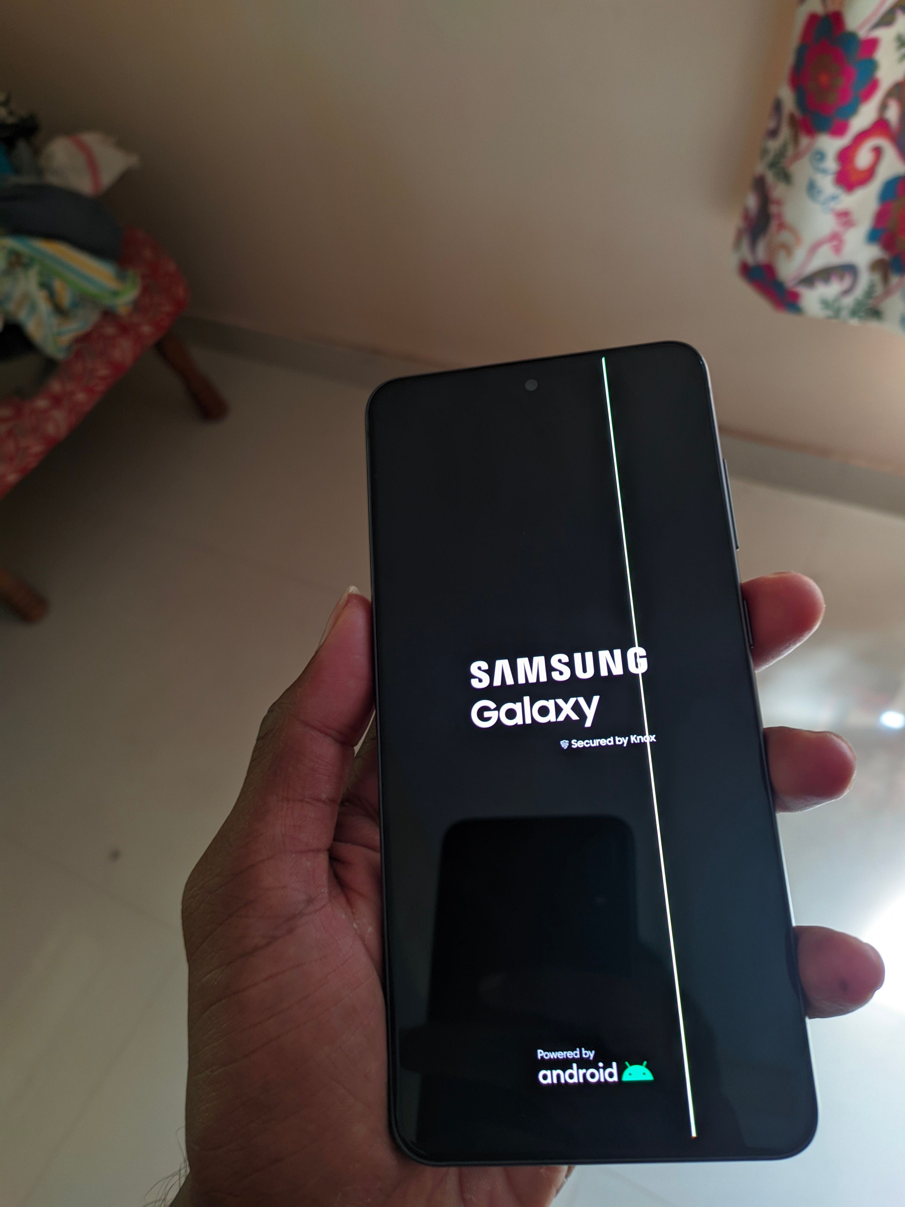 Galaxy S21 FE Green line issue after March 2024 Se... - Page 3 ...