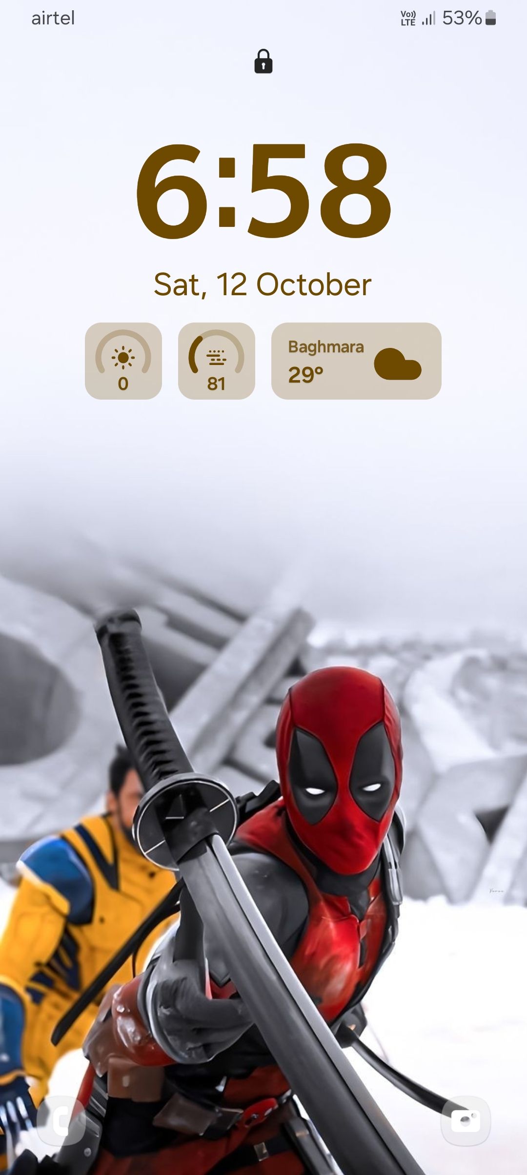 Deadpool style lock screen - Samsung Members