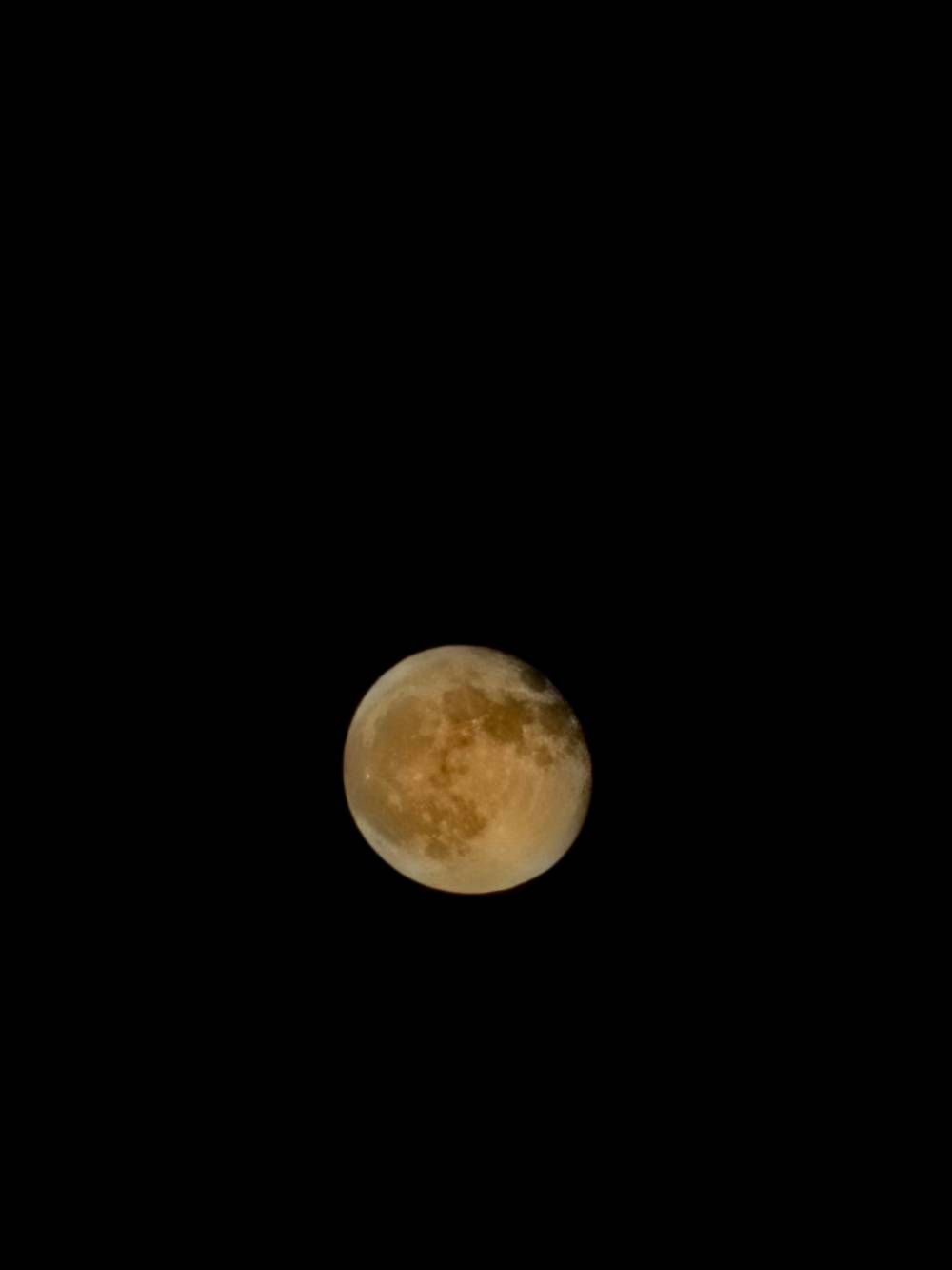 Galaxy S23 FE Orange Moon Shot with 30X Zoom ️📸 - Samsung Members
