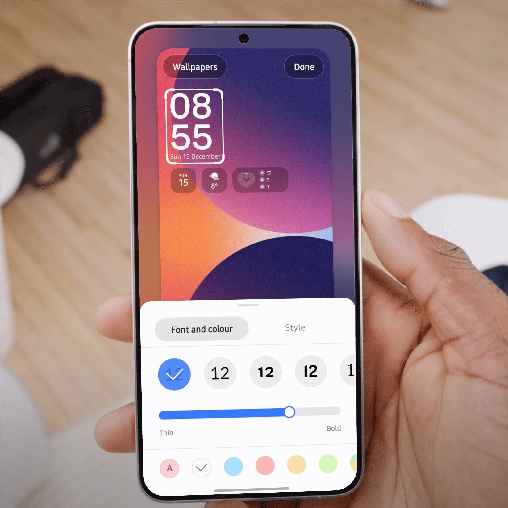 One UI 7 : Lock screen Clock - Samsung Members