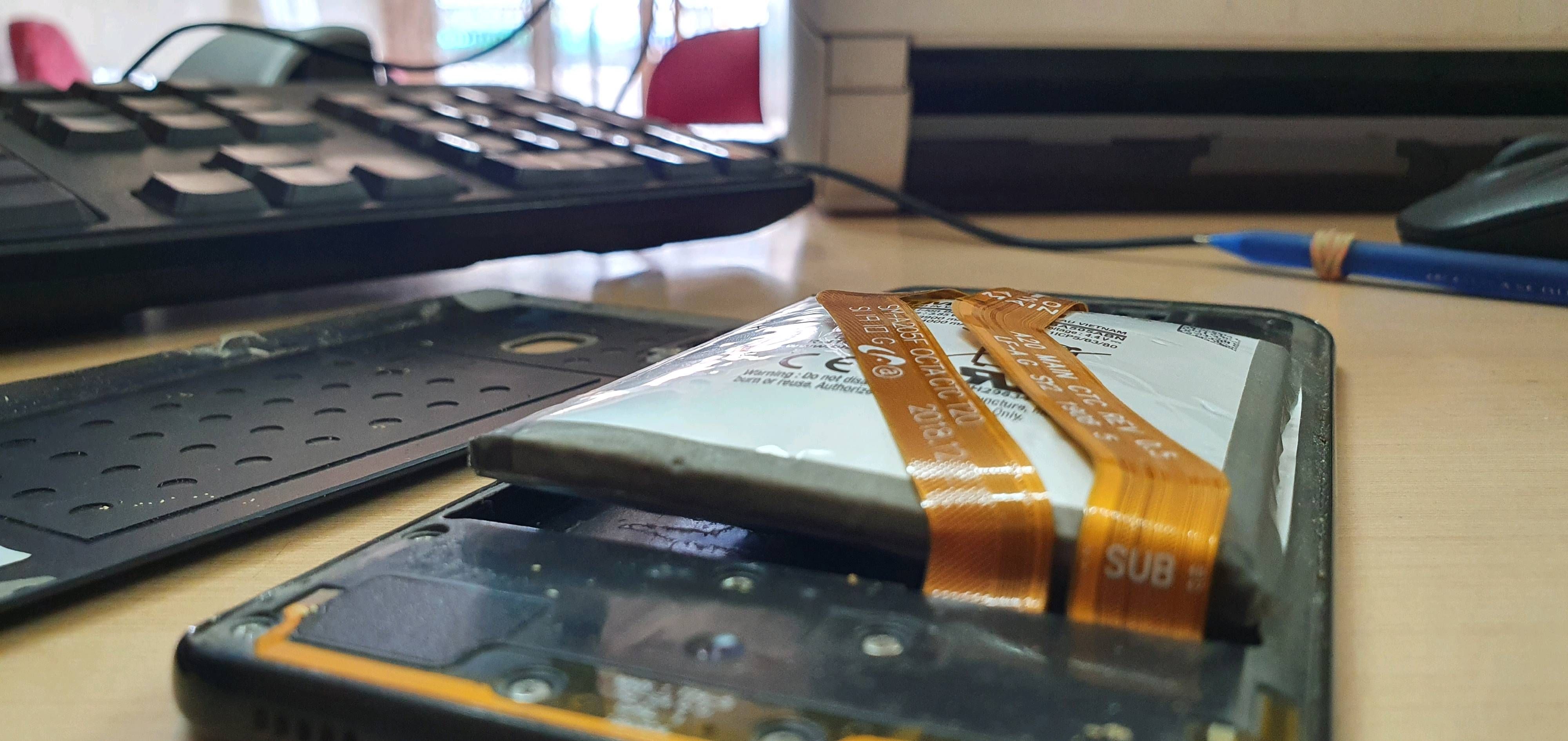 Swollen Battery - Page 2 - Samsung Members